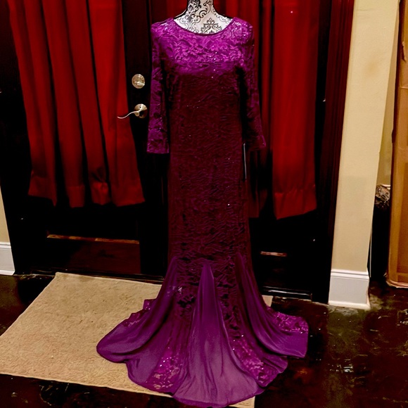 Onyx Nite | Dresses | Onyx Nite Formal Gown | Poshmark